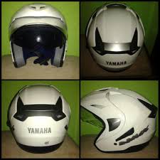 Potong pet/topi helm N-Max | aradea59.com